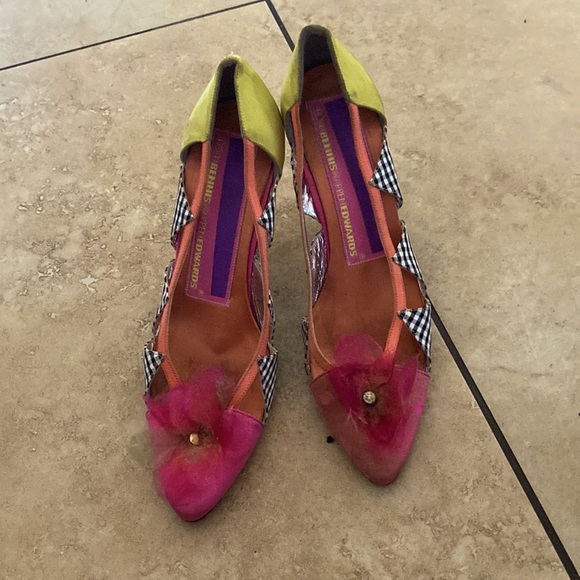 Susan Bennis/Warren Edwards | Shoes | 8s Rare Multicolored Kitten Heels ...